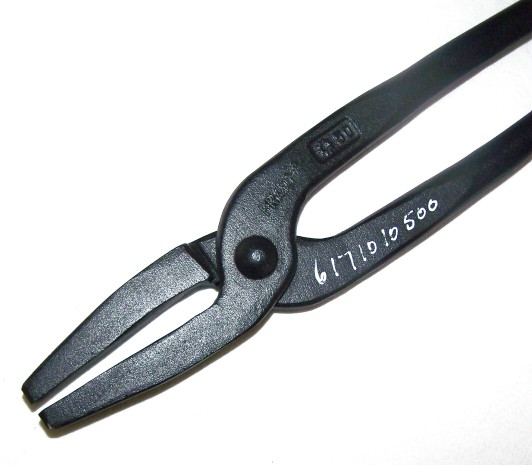 Round & Flat Nosed Tongs-centaurforge.com